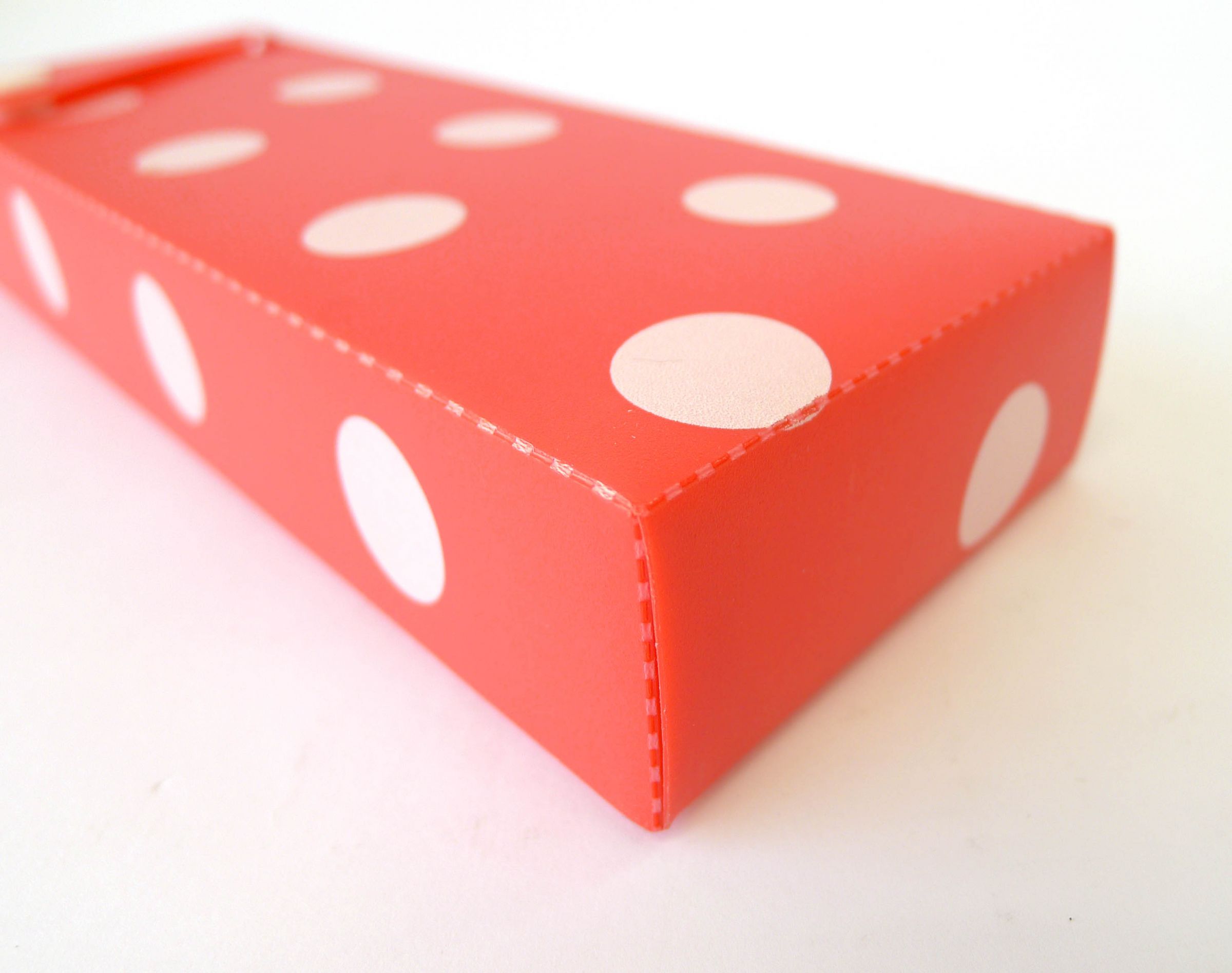 PP Slider Pencil Case OEM Manufacturer | Leos' Custom Pen Pouch Solutions