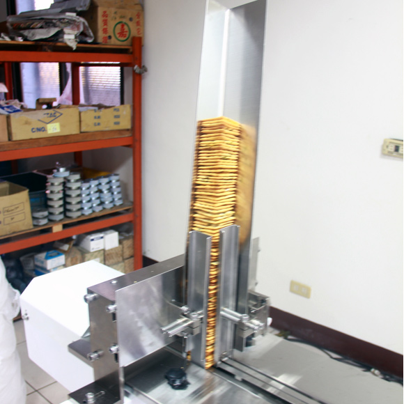 Gravity Auto Feeding Magazine | Sold in 50 Countries Automated ...