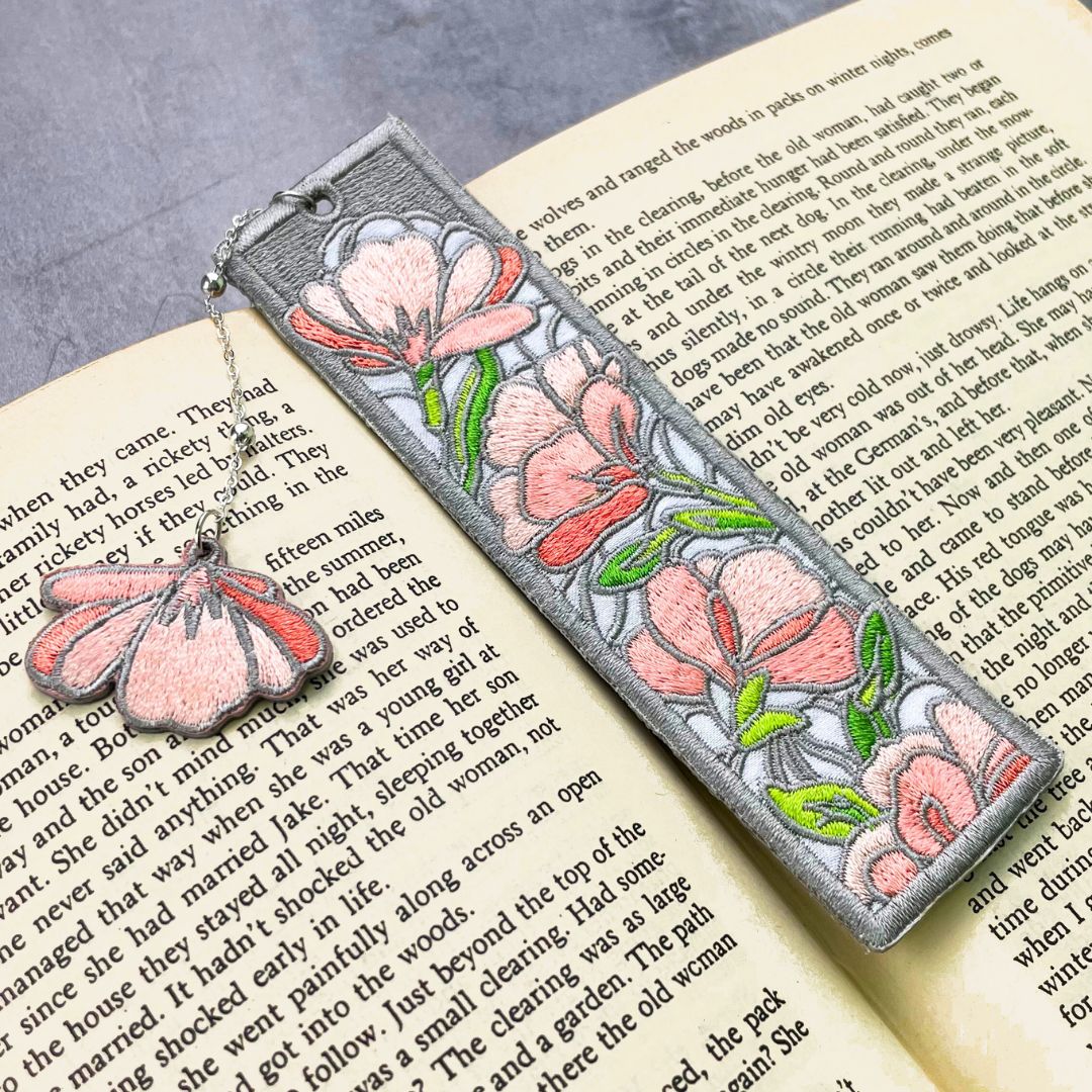 Embroidery Bookmark | Embroidered patches manufacturer | Star Lapel Pin