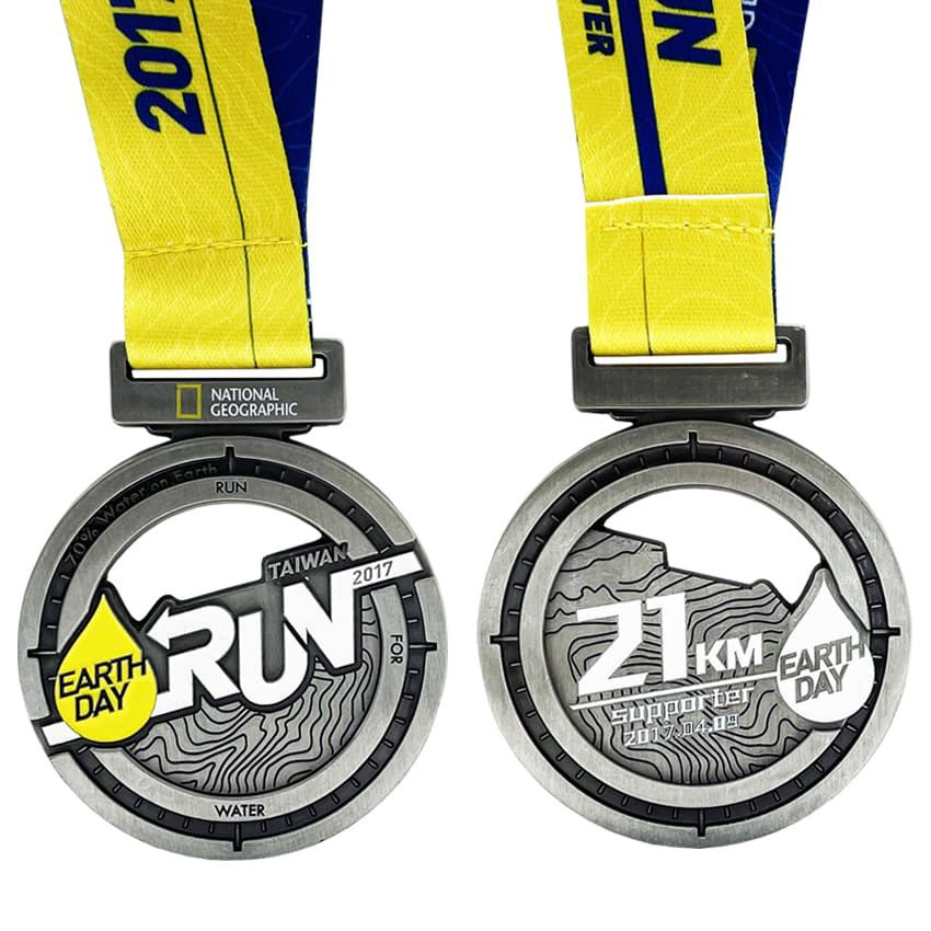 Custom Virtual Race Medal | Embroidered patches manufacturer | Star ...