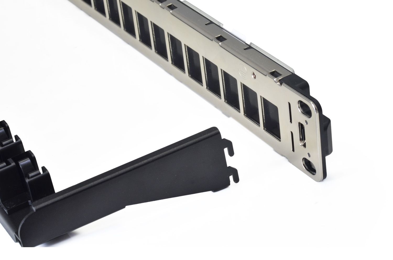 6-Pack Standard |Unshielded 24-Port (6-Pack) Blank Panel (SP24NQPU2M2 ...