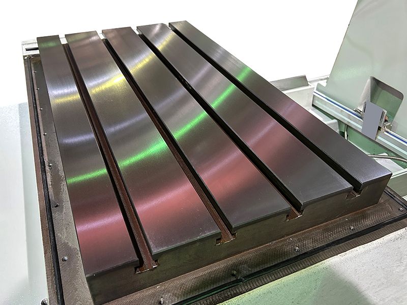 JSEDM CNC-EB540L: Moving Table-Type CNC EDM Machine with 500/400/350mm ...