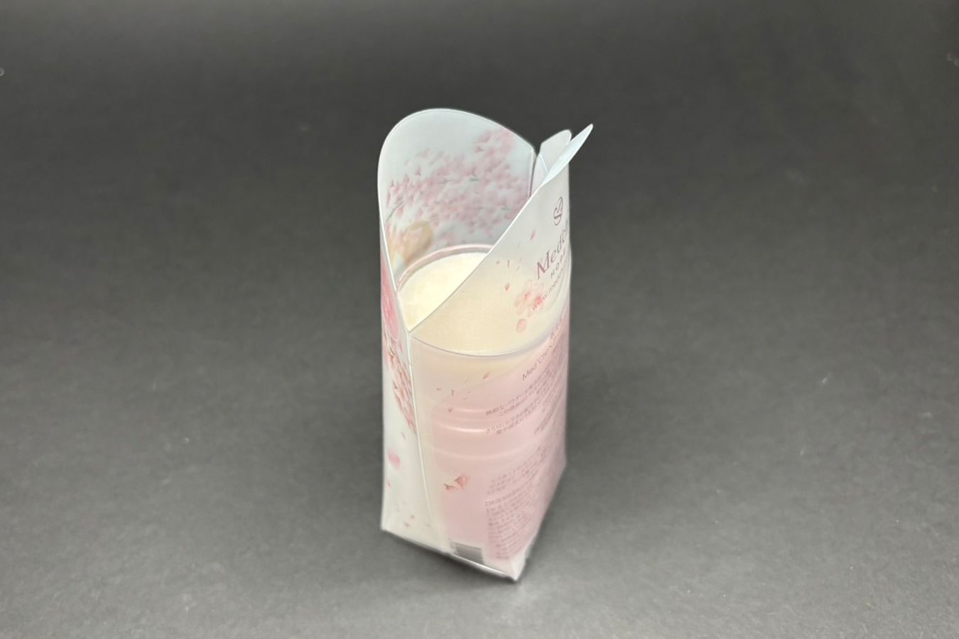 Cosmetic PET Pillow Boxes Packaging - Clear PET Pillow Boxes for ...